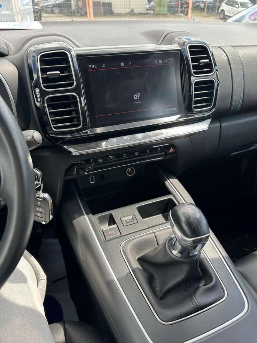 Melns Citroen C5 Aircross 2022 Viļņa, ar dzinēja tilpumu 1.20 L un nobraukumu 136 tūkst. km par 13500 €, foto 26 vietnē AUTOMOTO.COM.LV