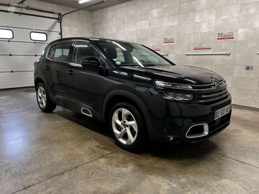 Melns Citroen C5 Aircross 2022 Marijampole, ar dzinēja tilpumu 1.50 L un nobraukumu 154 tūkst. km par 13189 €, foto 4 vietnē AUTOMOTO.COM.LV