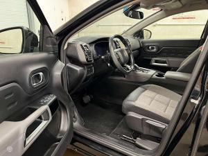 Melns Citroen C5 Aircross 2022 Marijampole, ar dzinēja tilpumu 1.50 L un nobraukumu 154 tūkst. km par 13189 €, foto 8 vietnē AUTOMOTO.COM.LV