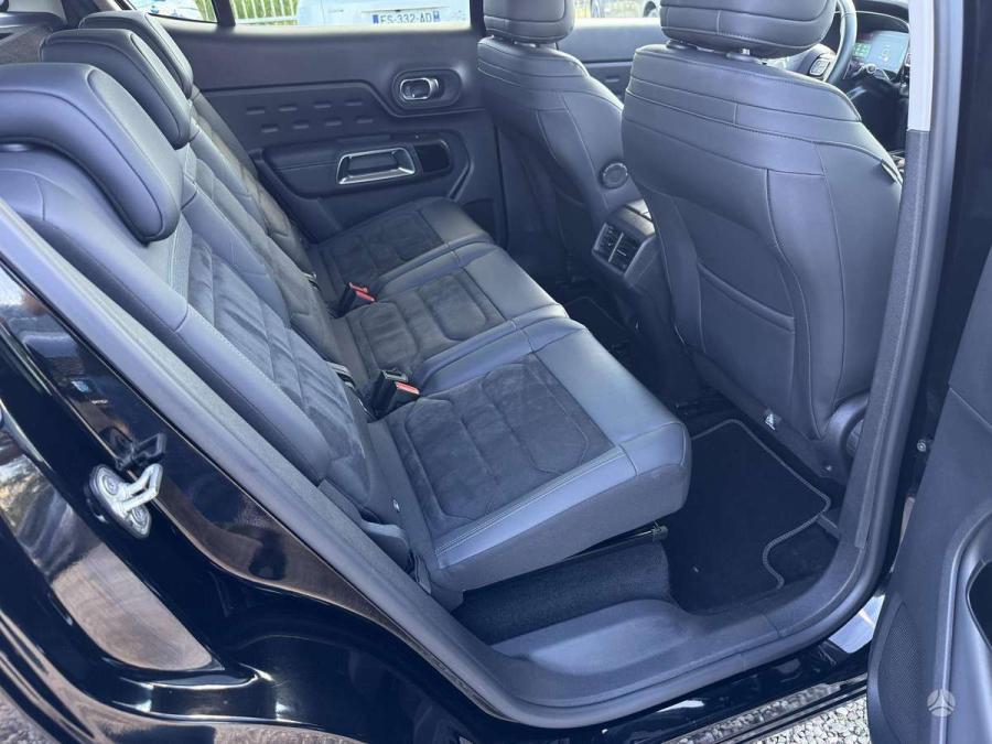 Черный Ситроен C5 Aircross 2022 в Мариямполе, объемом двигателя 1.60 л и пробегом 141 тыс. км за 16895 €, фото 39 на AUTOMOTO.COM.LV