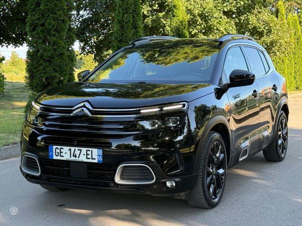 Черный Ситроен C5 Aircross 2022 в Таураге, объемом двигателя 1.50 л и пробегом 214 тыс. км за 12500 €, фото 2 на AUTOMOTO.COM.LV