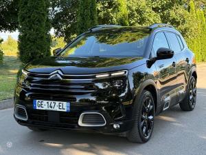 Black Citroen C5 Aircross 2022 in Taurage, with an engine capacity of 1.50 L and mileage of 214 thousand km for 12500 €, photo 3 on AUTOMOTO.COM.LV