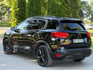 Black Citroen C5 Aircross 2022 in Taurage, with an engine capacity of 1.50 L and mileage of 214 thousand km for 12500 €, photo 8 on AUTOMOTO.COM.LV