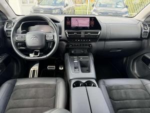 Черный Ситроен C5 Aircross 2022 в Мариямполе, объемом двигателя 1.50 л и пробегом 169 тыс. км за 16087 €, фото 30 на AUTOMOTO.COM.LV