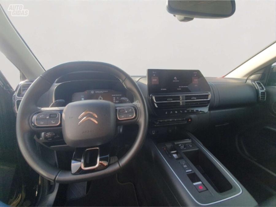 Black Citroen C5 Aircross 2023 in Kaunas, with an engine capacity of 1.20 L and mileage of 20 thousand km for 24450 €, photo 9 on AUTOMOTO.COM.LV