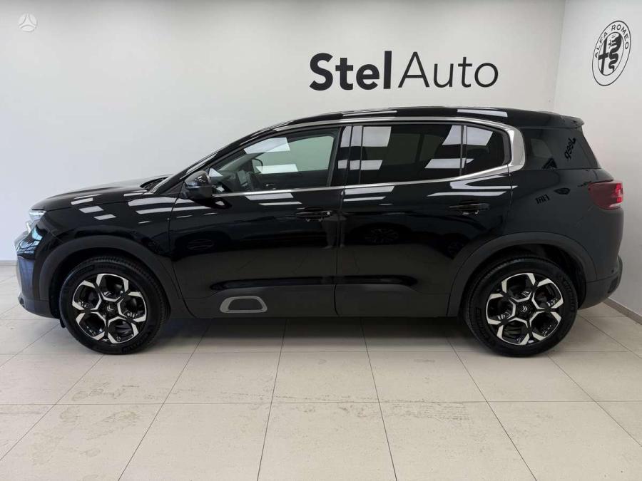 Melns Citroen C5 Aircross 2023 Viļņa, ar dzinēja tilpumu 1.50 L un nobraukumu 33 tūkst. km par 21990 €, foto 3 vietnē AUTOMOTO.COM.LV