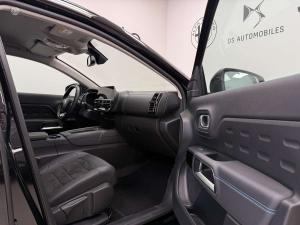 Melns Citroen C5 Aircross 2023 Viļņa, ar dzinēja tilpumu 1.50 L un nobraukumu 33 tūkst. km par 21990 €, foto 28 vietnē AUTOMOTO.COM.LV