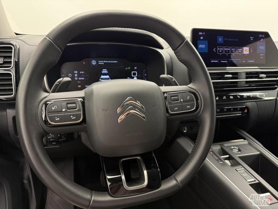 Черный Ситроен C5 Aircross 2023 в Вильнюс, объемом двигателя 1.50 л и пробегом 33 тыс. км за 21990 €, фото 18 на AUTOMOTO.COM.LV