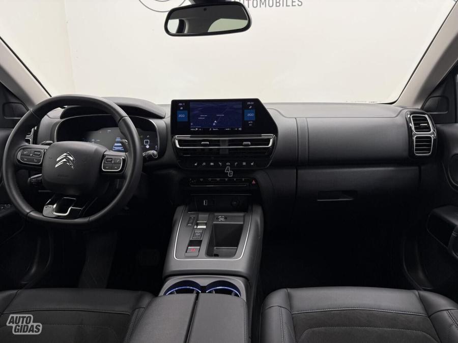 Черный Ситроен C5 Aircross 2023 в Вильнюс, объемом двигателя 1.50 л и пробегом 33 тыс. км за 21990 €, фото 32 на AUTOMOTO.COM.LV