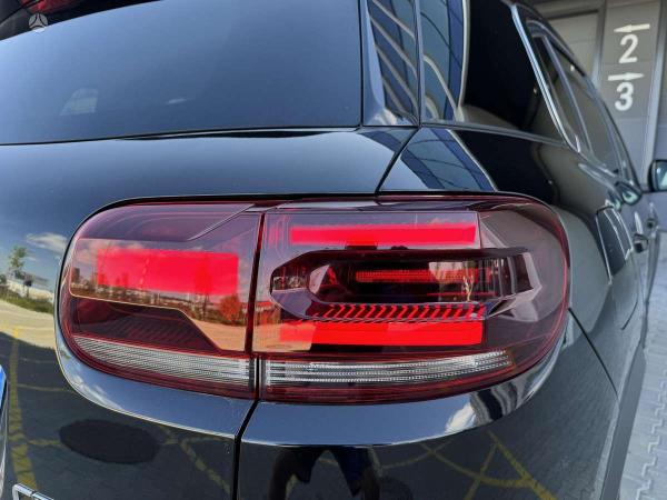 Melns Citroen C5 Aircross 2023 Viļņa, ar dzinēja tilpumu 1.20 L un nobraukumu 115 tūkst. km par 16783 €, foto 5 vietnē AUTOMOTO.COM.LV