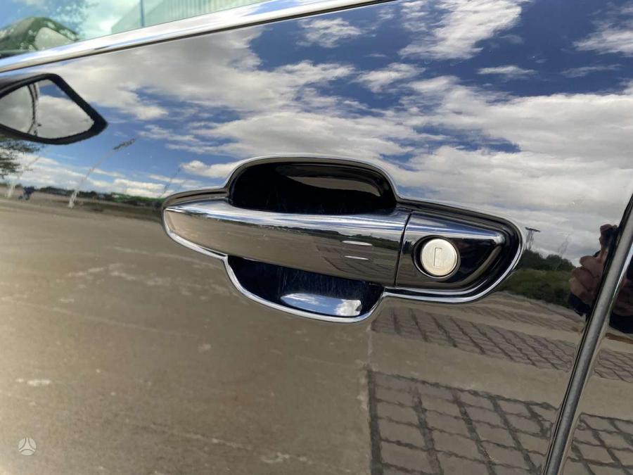 Melns Citroen C5 Aircross 2023 Viļņa, ar dzinēja tilpumu 1.20 L un nobraukumu 96 tūkst. km par 18140 €, foto 8 vietnē AUTOMOTO.COM.LV