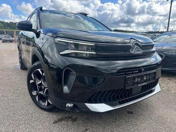 Черный Ситроен C5 Aircross 2023 в Вильнюс, объемом двигателя 1.20 л и пробегом 96 тыс. км за 17490 €, фото 4 на AUTOMOTO.COM.LV