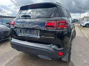 Melns Citroen C5 Aircross 2023 Viļņa, ar dzinēja tilpumu 1.20 L un nobraukumu 96 tūkst. km par 17490 €, foto 10 vietnē AUTOMOTO.COM.LV
