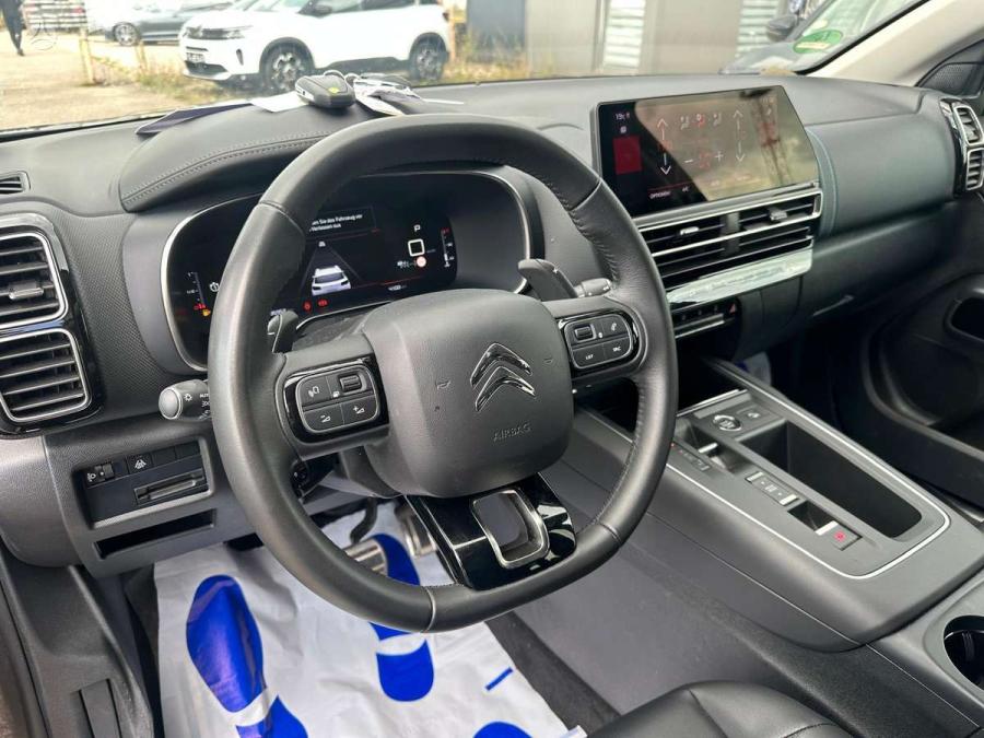 Melns Citroen C5 Aircross 2023 Viļņa, ar dzinēja tilpumu 1.20 L un nobraukumu 96 tūkst. km par 17490 €, foto 21 vietnē AUTOMOTO.COM.LV