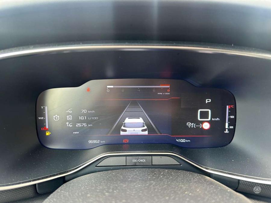 Melns Citroen C5 Aircross 2023 Viļņa, ar dzinēja tilpumu 1.20 L un nobraukumu 96 tūkst. km par 17490 €, foto 22 vietnē AUTOMOTO.COM.LV
