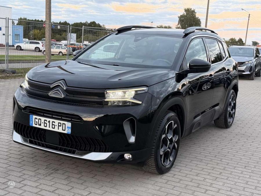 Черный Ситроен C5 Aircross 2023 в Мариямполе, объемом двигателя 1.20 л и пробегом 124 тыс. км за 15972 €, фото 1 на AUTOMOTO.COM.LV