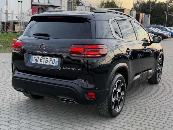 Black Citroen C5 Aircross 2023 in Marijampole, with an engine capacity of 1.20 L and mileage of 124 thousand km for 15972 €, photo 10 on AUTOMOTO.COM.LV