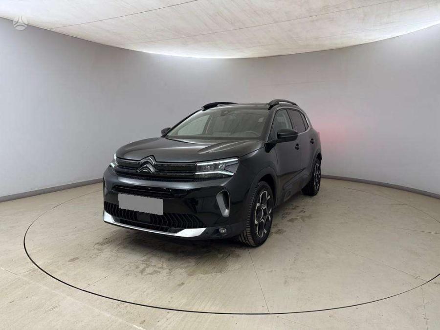Черный Ситроен C5 Aircross 2023 в Вильнюс, объемом двигателя 1.20 л и пробегом 114 тыс. км за 16930 €, фото 1 на AUTOMOTO.COM.LV