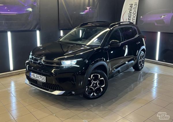 Melns Citroen C5 Aircross 2025 Avižieniai, ar dzinēja tilpumu 1.50 L un nobraukumu 34 tūkst. km par 24500 €, foto 1 vietnē AUTOMOTO.COM.LV