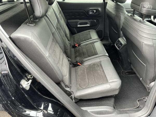 Melns Citroen C5 Aircross 2025 Avižieniai, ar dzinēja tilpumu 1.50 L un nobraukumu 34 tūkst. km par 24500 €, foto 5 vietnē AUTOMOTO.COM.LV