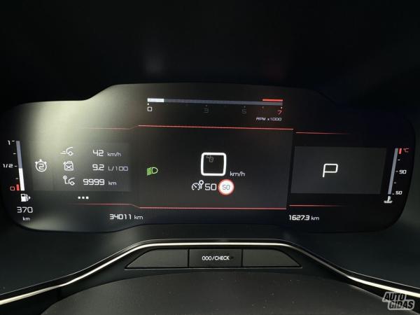 Melns Citroen C5 Aircross 2025 Avižieniai, ar dzinēja tilpumu 1.50 L un nobraukumu 34 tūkst. km par 24500 €, foto 7 vietnē AUTOMOTO.COM.LV