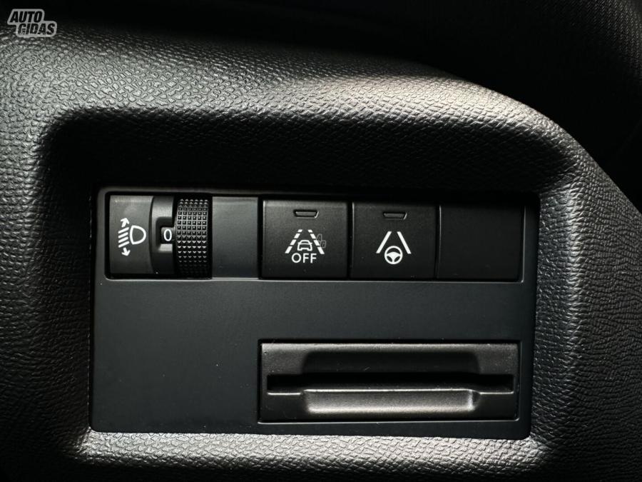 Black Citroen C5 Aircross 2025 in Avizieniai, with an engine capacity of 1.50 L and mileage of 34 thousand km for 24500 €, photo 21 on AUTOMOTO.COM.LV