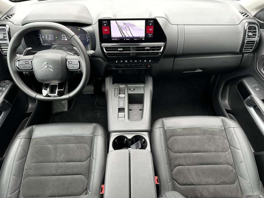 Melns Citroen C5 Aircross 2025 Viļņa, ar dzinēja tilpumu 1.50 L un nobraukumu 34 tūkst. km par 24500 €, foto 4 vietnē AUTOMOTO.COM.LV