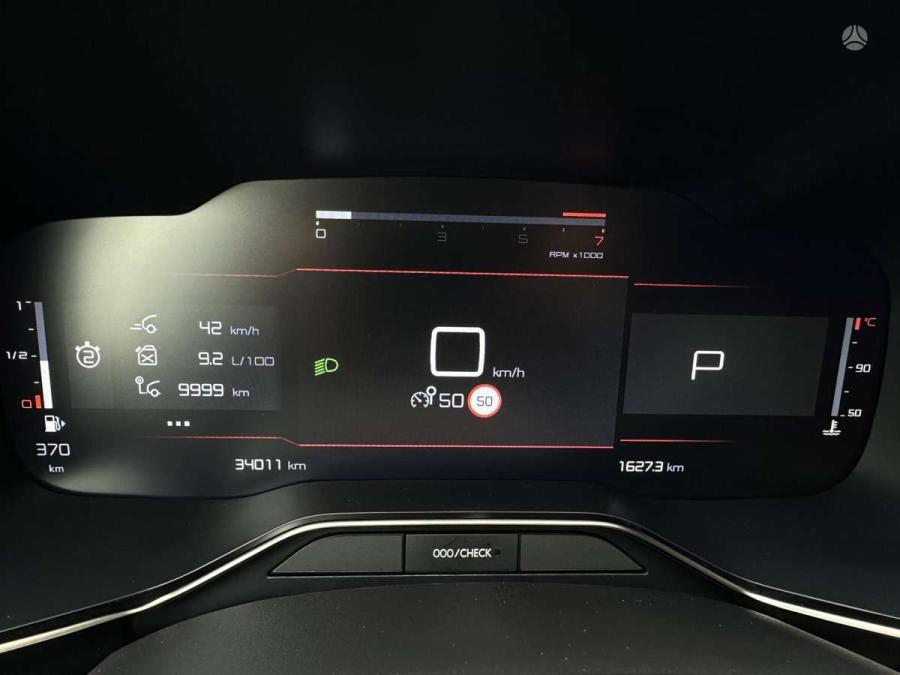 Melns Citroen C5 Aircross 2025 Viļņa, ar dzinēja tilpumu 1.50 L un nobraukumu 34 tūkst. km par 24500 €, foto 8 vietnē AUTOMOTO.COM.LV