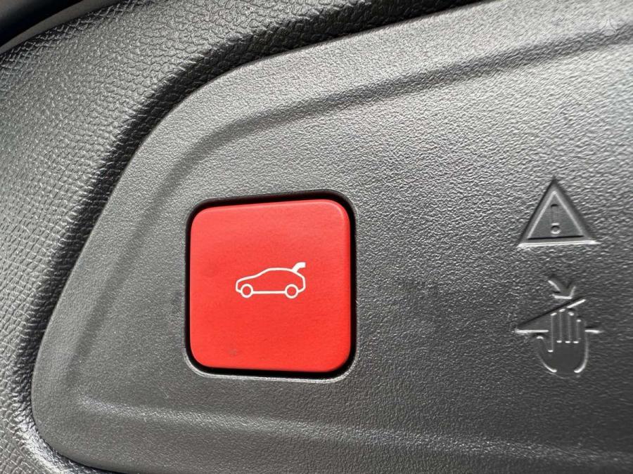 Melns Citroen C5 Aircross 2025 Viļņa, ar dzinēja tilpumu 1.50 L un nobraukumu 34 tūkst. km par 24500 €, foto 25 vietnē AUTOMOTO.COM.LV