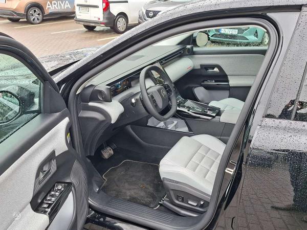 Melns Citroen C5 Aircross 2026 Viļņa, ar dzinēja tilpumu 1.60 L un nobraukumu 14 tūkst. km par 39900 €, foto 7 vietnē AUTOMOTO.COM.LV