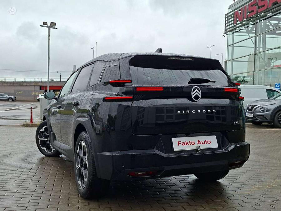 Черный Ситроен C5 Aircross 2026 в Вильнюс, объемом двигателя 1.60 л и пробегом 14 тыс. км за 39900 €, фото 4 на AUTOMOTO.COM.LV
