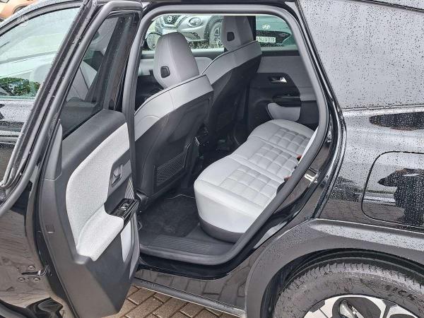 Black Citroen C5 Aircross 2026 in Vilnius, with an engine capacity of 1.60 L and mileage of 14 thousand km for 39900 €, photo 8 on AUTOMOTO.COM.LV