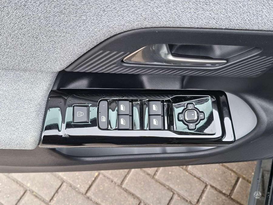 Черный Ситроен C5 Aircross 2026 в Вильнюс, объемом двигателя 1.60 л и пробегом 14 тыс. км за 39900 €, фото 14 на AUTOMOTO.COM.LV
