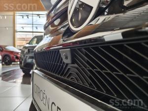 Melns Citroen C5 Aircross 2026 Rīga, ar dzinēja tilpumu 1.20 L un nobraukumu 0 tūkst. km par 34740 €, foto 18 vietnē AUTOMOTO.COM.LV