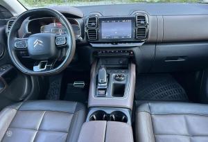 Melns Citroen C5 Aircross 2018 Tauragė, ar dzinēja tilpumu 1.60 L un nobraukumu 140 tūkst. km par 12600 €, foto 12 vietnē AUTOMOTO.COM.LV