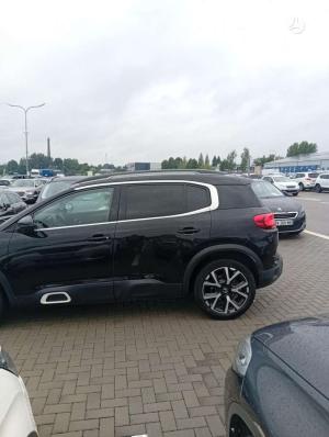Черный Ситроен C5 Aircross 2019 в Таураге, объемом двигателя 1.50 л и пробегом 209 тыс. км за 11500 €, фото 9 на AUTOMOTO.COM.LV