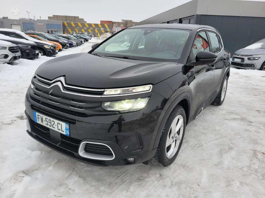 Черный Ситроен C5 Aircross 2020 в Таураге, объемом двигателя 1.50 л и пробегом 184 тыс. км за 9800 €, фото 1 на AUTOMOTO.COM.LV