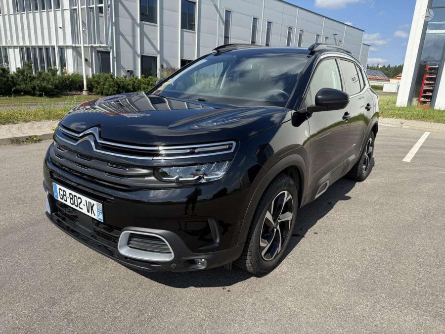 Черный Ситроен C5 Aircross 2021 в Вильнюс, объемом двигателя 1.50 л и пробегом 172 тыс. км за 11900 €, фото 1 на AUTOMOTO.COM.LV
