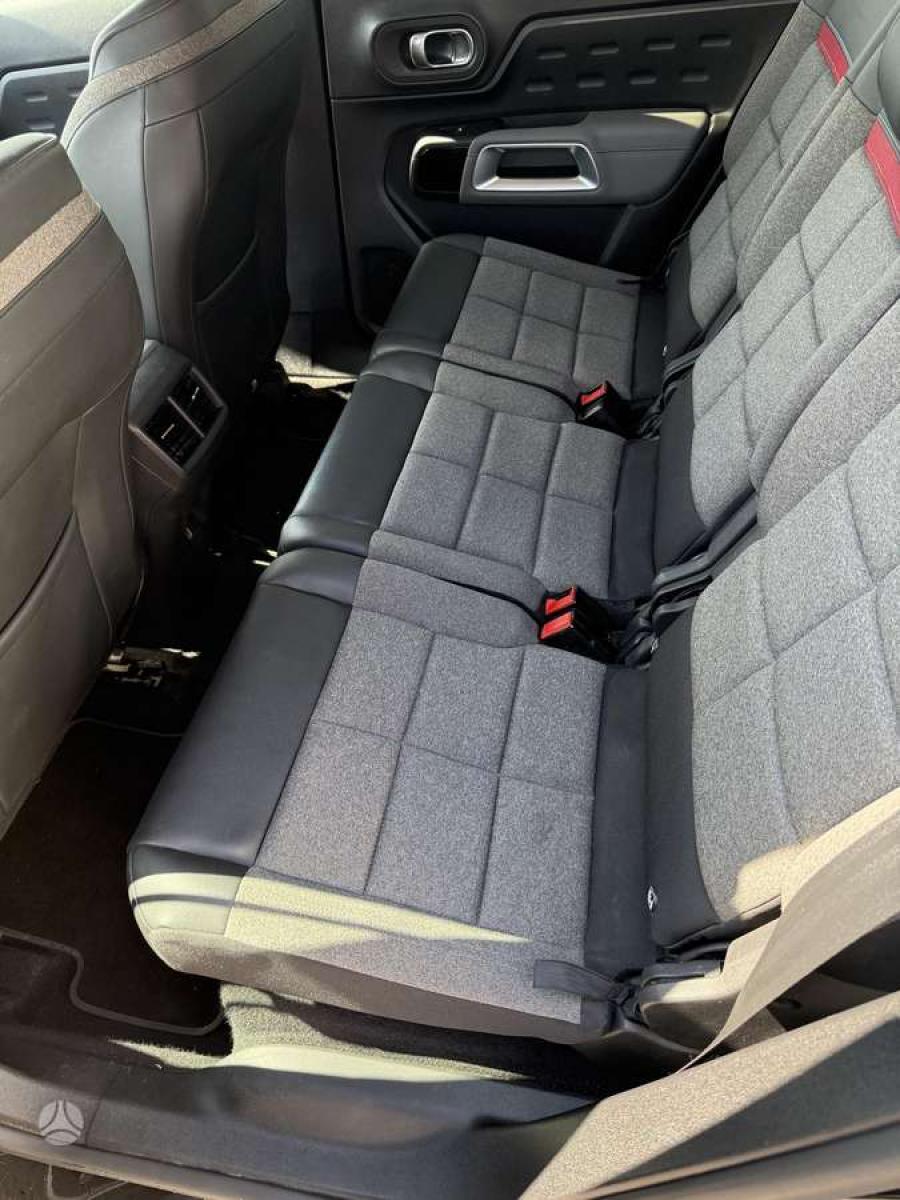 Черный Ситроен C5 Aircross 2021 в Вильнюс, объемом двигателя 1.50 л и пробегом 172 тыс. км за 11900 €, фото 11 на AUTOMOTO.COM.LV