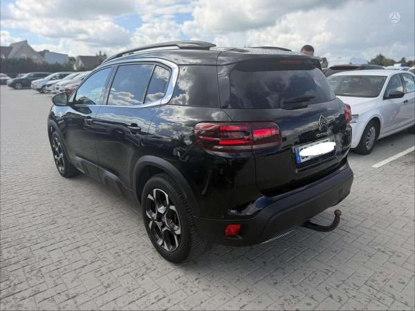 Black Citroen C5 Aircross 2023 in Taurage, with an engine capacity of 1.50 L and mileage of 159 thousand km for 13200 €, photo 4 on AUTOMOTO.COM.LV