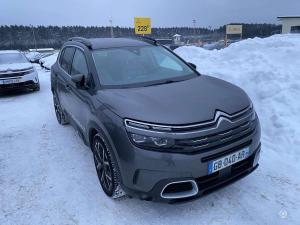 Melns Citroen C5 Aircross 2021 Viļņa, ar dzinēja tilpumu 1.50 L un nobraukumu 189 tūkst. km par 11690 €, foto 3 vietnē AUTOMOTO.COM.LV