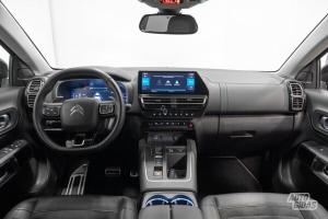 Черный Ситроен C5 Aircross 2023 в Вильнюс, объемом двигателя 1.20 л и пробегом 63 тыс. км за 18500 €, фото 10 на AUTOMOTO.COM.LV