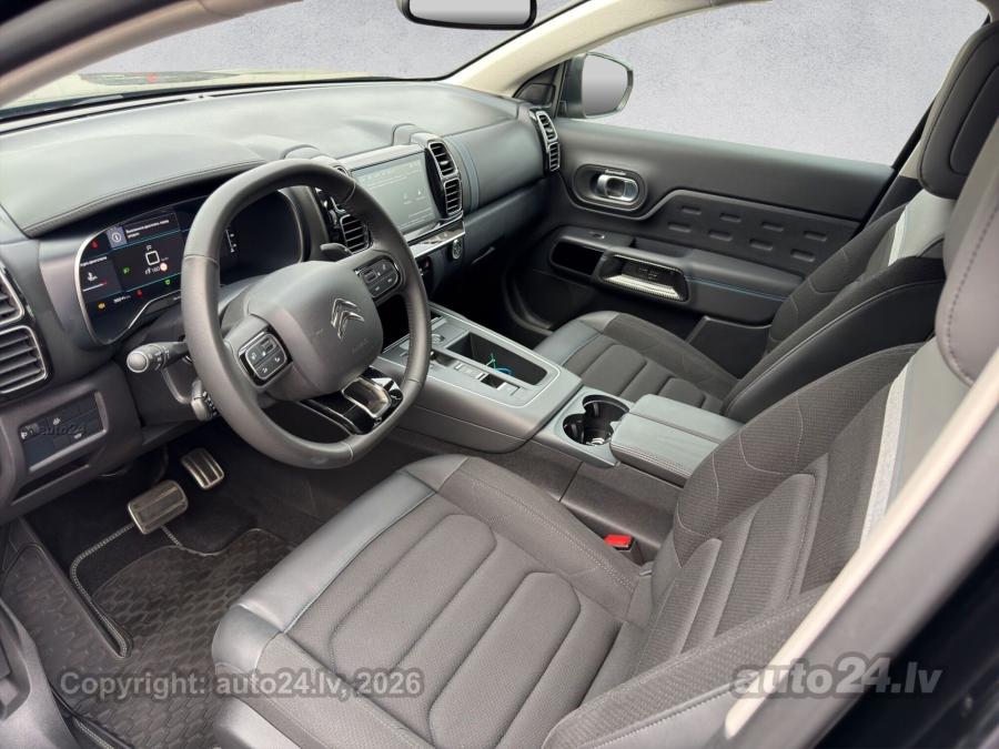 Black Citroen C5 Aircross 2022 in Johvi, with an engine capacity of 1.50 L and mileage of 36 thousand km for 19900 €, photo 10 on AUTOMOTO.COM.LV
