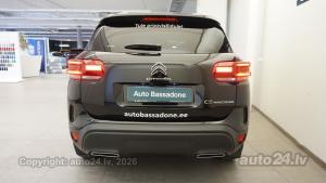 Black Citroen C5 Aircross 2023 in Tallinn, with an engine capacity of 1.50 L and mileage of 14 thousand km for 25900 €, photo 5 on AUTOMOTO.COM.LV