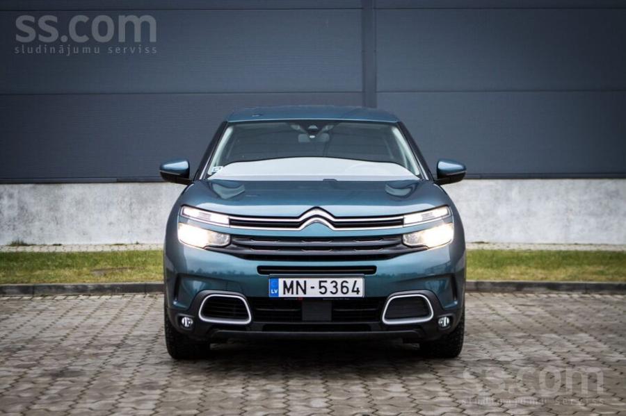 Zils Citroen C5 Aircross 2020 Rīga, ar dzinēja tilpumu 1.20 L un nobraukumu 112 tūkst. km par 12990 €, foto 2 vietnē AUTOMOTO.COM.LV