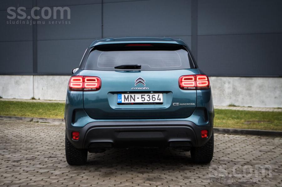 Zils Citroen C5 Aircross 2020 Rīga, ar dzinēja tilpumu 1.20 L un nobraukumu 112 tūkst. km par 12990 €, foto 6 vietnē AUTOMOTO.COM.LV