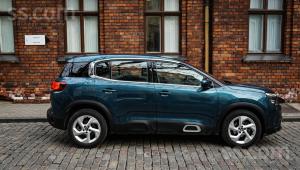 Синий Ситроен C5 Aircross 2022 в Рига, объемом двигателя 1.50 л и пробегом 206 тыс. км за 13950 €, фото 6 на AUTOMOTO.COM.LV