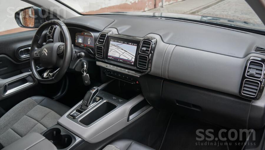 Синий Ситроен C5 Aircross 2022 в Рига, объемом двигателя 1.50 л и пробегом 206 тыс. км за 13950 €, фото 12 на AUTOMOTO.COM.LV