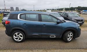 Blue Citroen C5 Aircross 2022 in Vilnius, with an engine capacity of 1.20 L and mileage of 114 thousand km for 12342 €, photo 5 on AUTOMOTO.COM.LV
