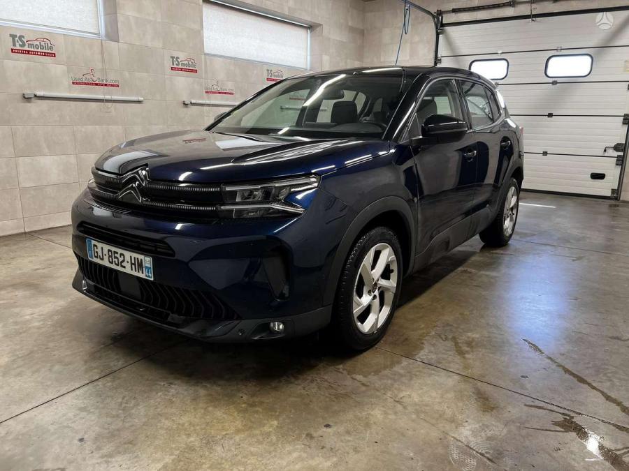 Blue Citroen C5 Aircross 2022 in Marijampole, with an engine capacity of 1.50 L and mileage of 166 thousand km for 14508 €, photo 1 on AUTOMOTO.COM.LV